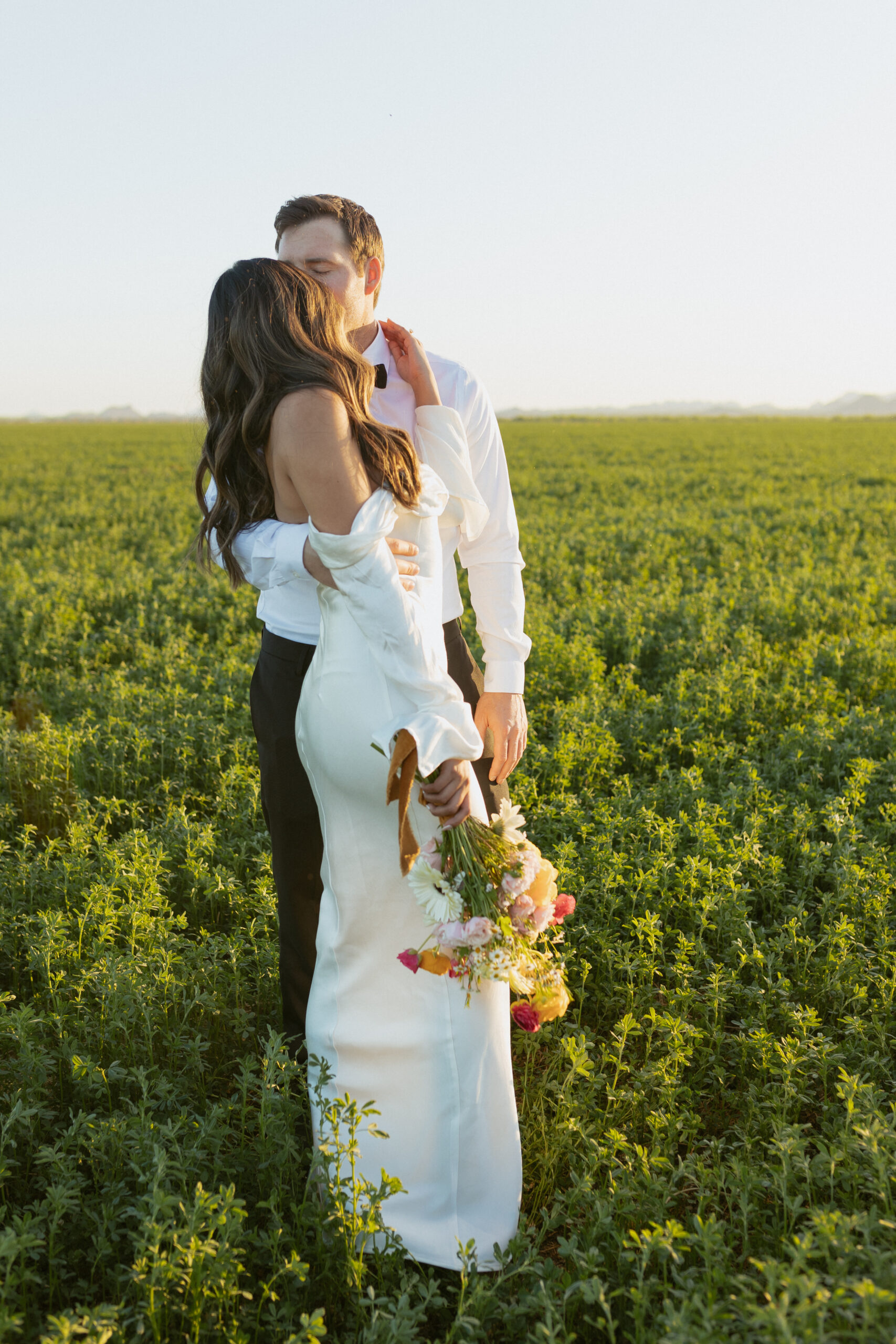 Must Have Bride & Groom Wedding Photos - jaidynmichele.com